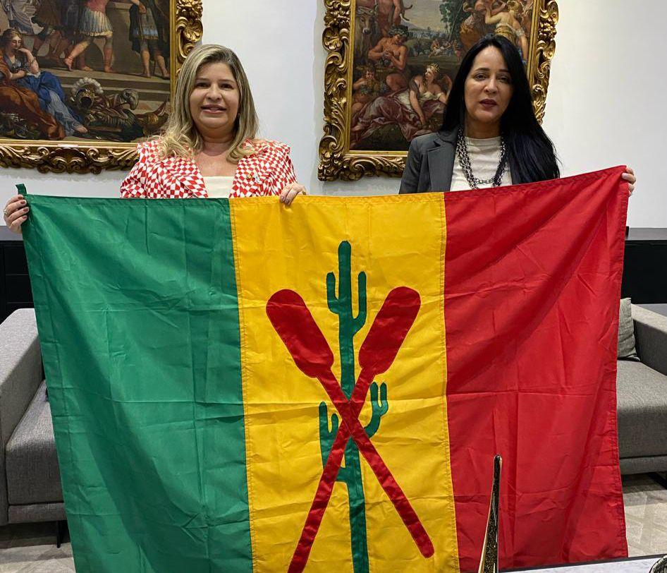 Petrolina: Alinne Durando se reúne com primeira-dama do Estado de São ...