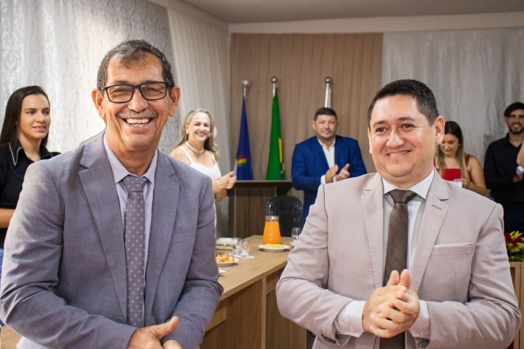 Marcelo de Alberto e Rafael Araújo tomam posse como Prefeito e Vice ...
