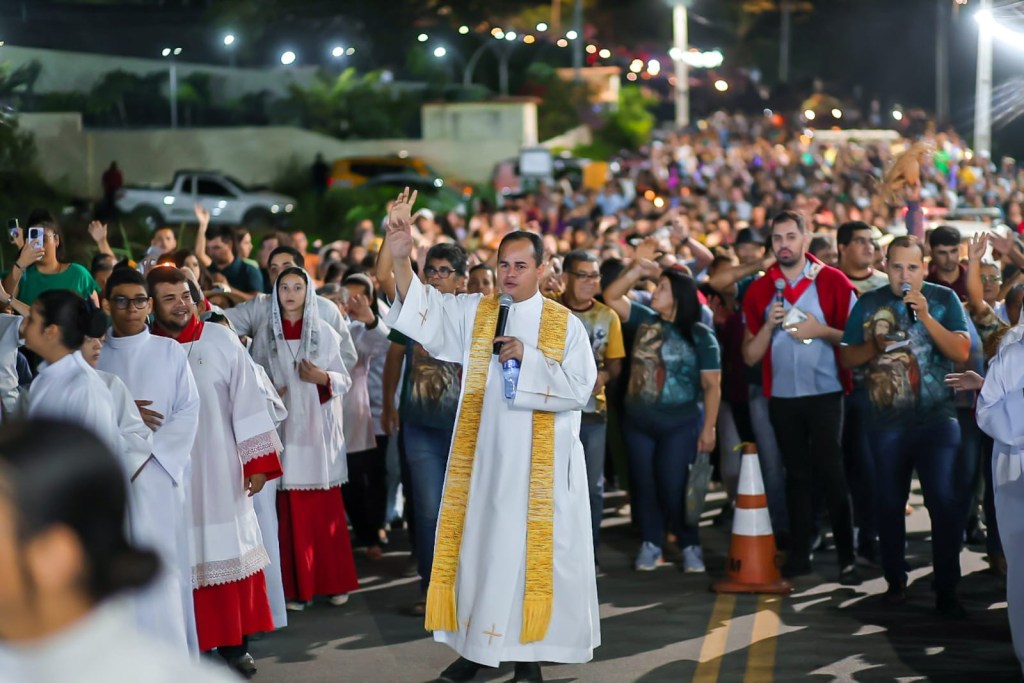 Procissão e Santa Missa pelos 28 anos de morte de Frei Damião reúnem ...